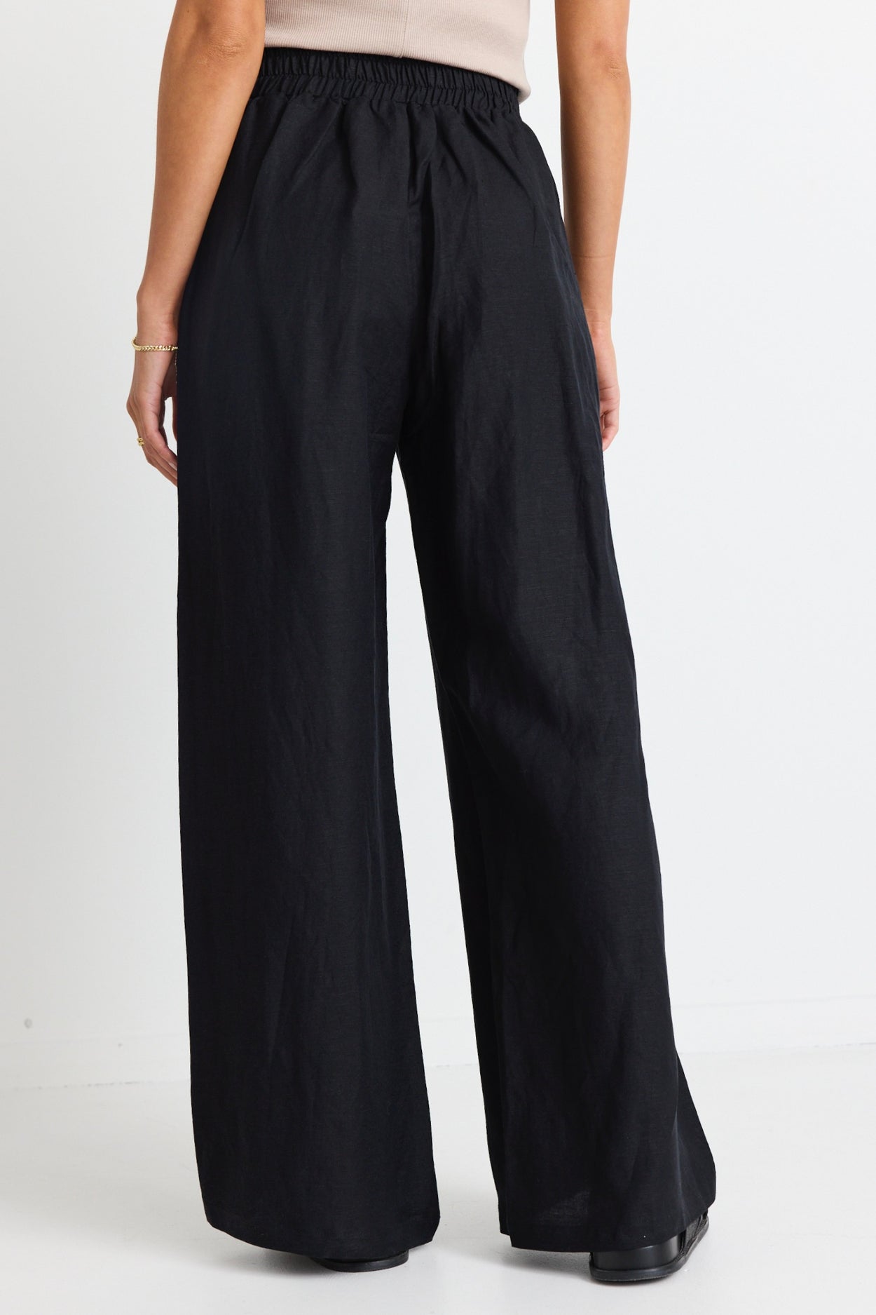 Shop Guardian Black Linen Viscose Elastic Back Pants | Flo & Frankie
