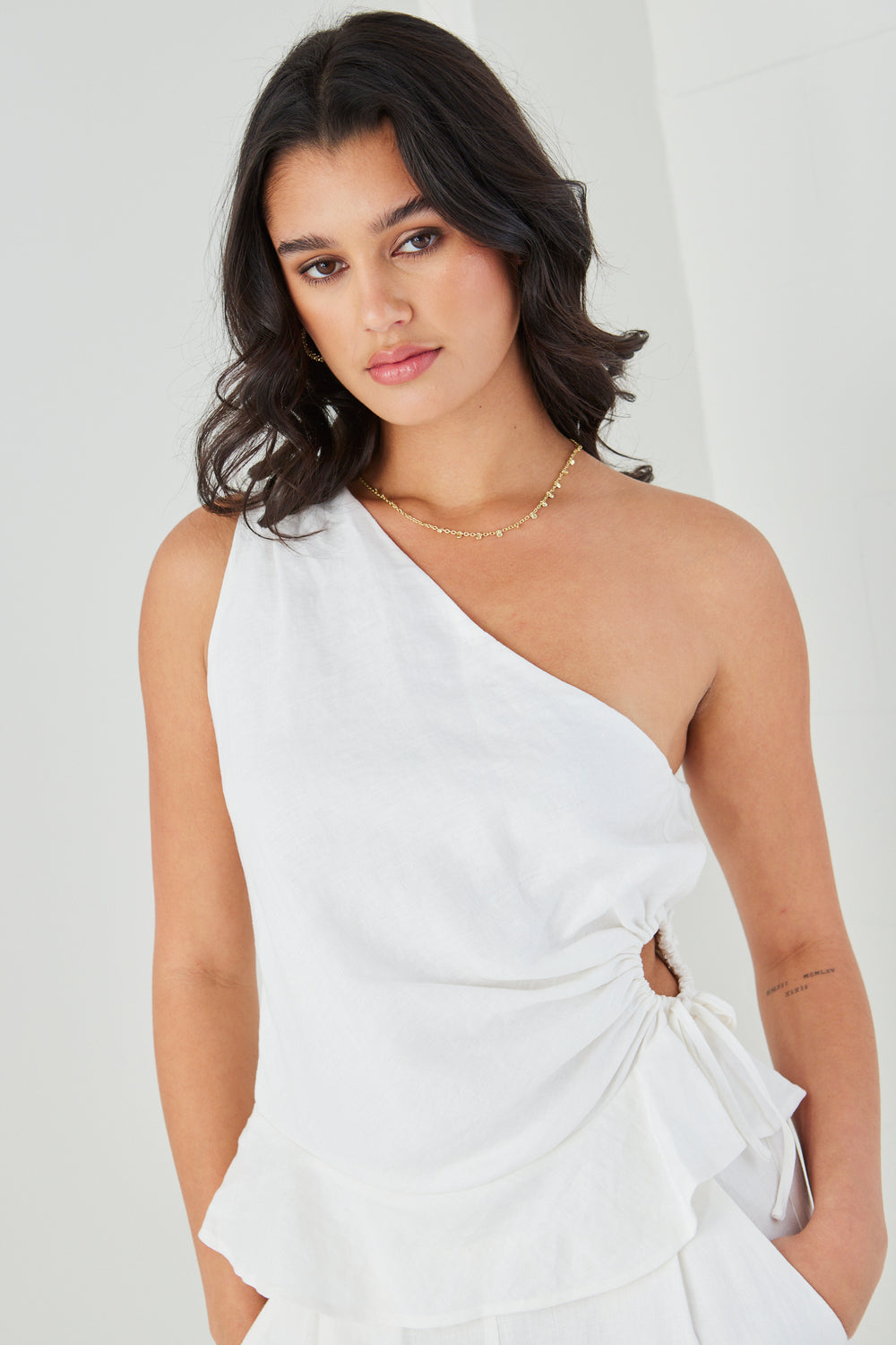 Shop White Linen One Shoulder Cutout Top Online | Flo & Frankie