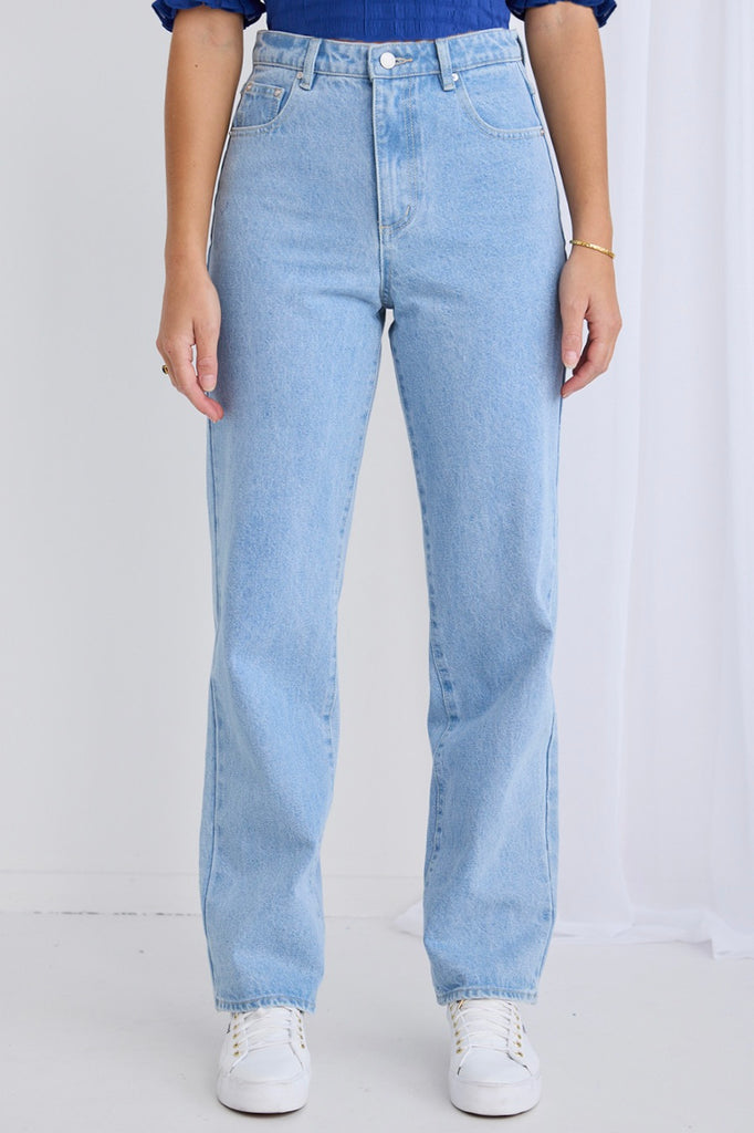 Shop Lilah Light Blue High Waist Relaxed Leg Jean | Flo & Frankie