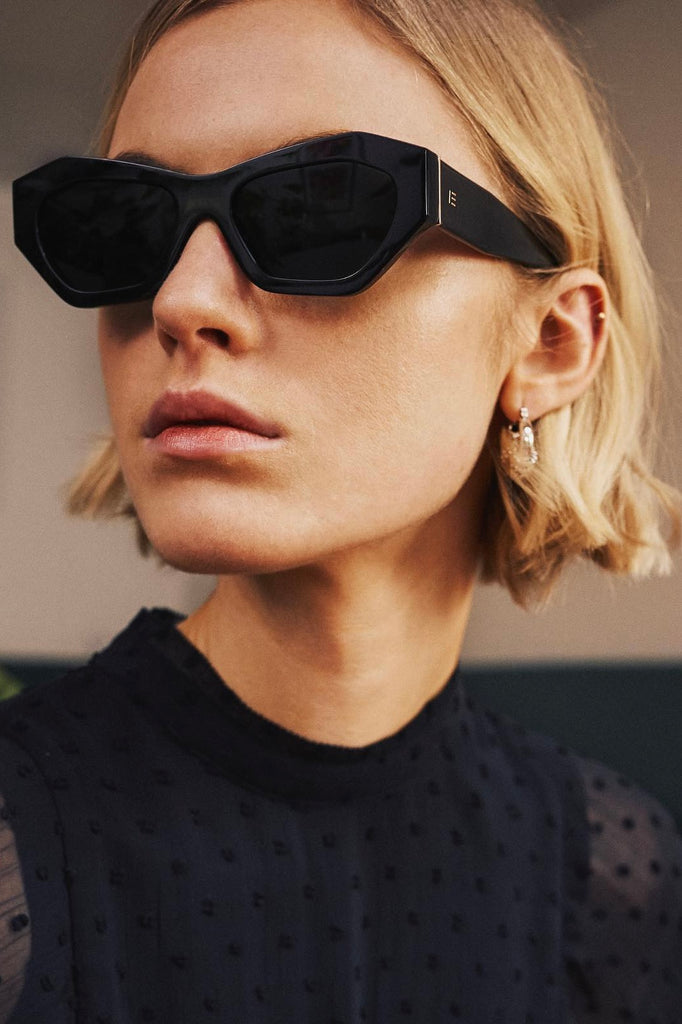 Shop Emily Black Sunglasses | Flo & Frankie